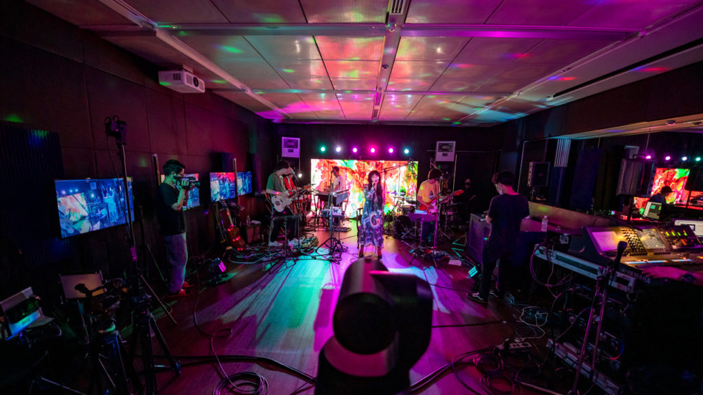 『DAOKO「anima」Release Talk & Live』@SUPER DOMMUNE tuned by au5G【レポート】 - 一般社団法人渋谷未来デザイン